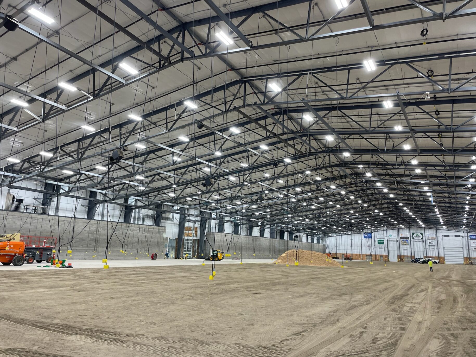 Dakota Events CompleX (DEX) - Empire Building Construction